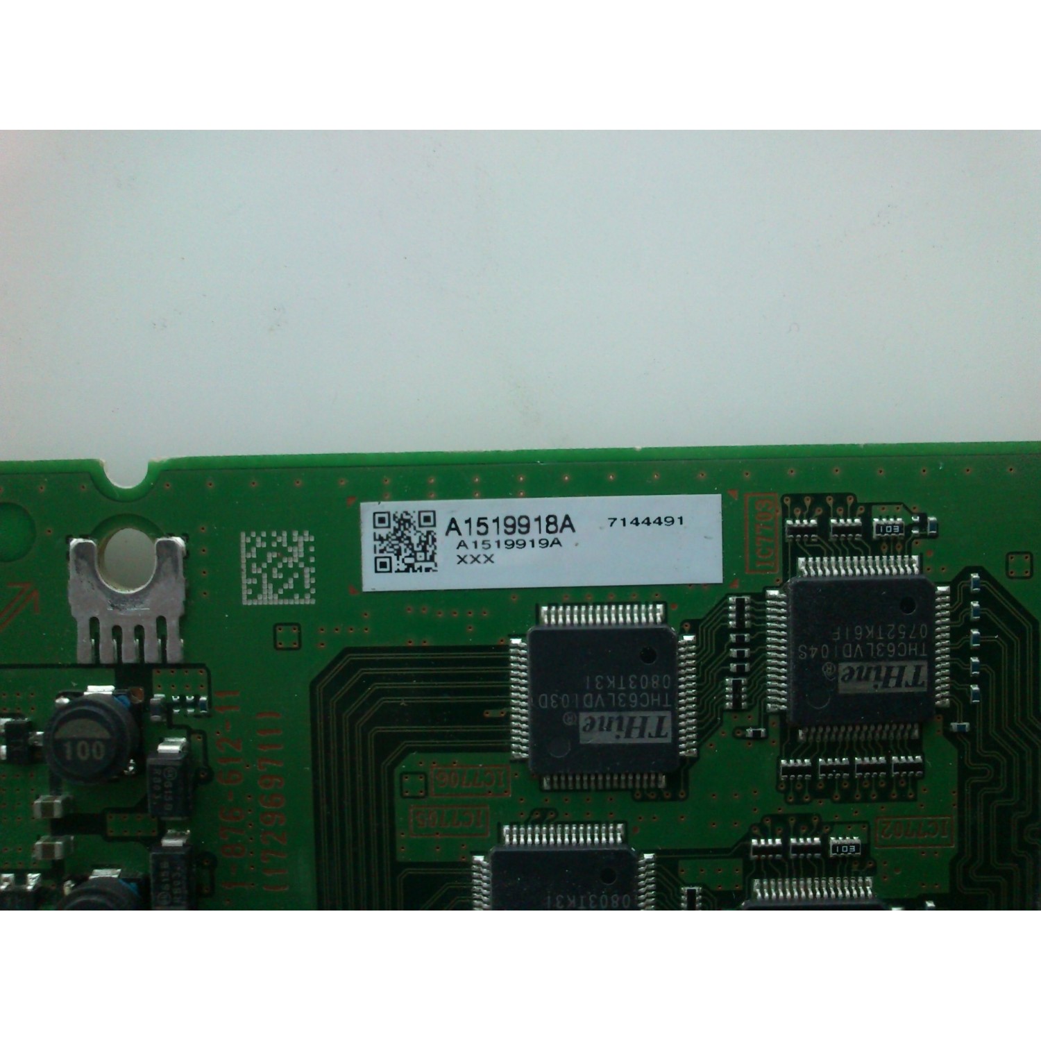 UB2 A1519918A / A1519919A / SONY A-1519-919 MODELO KDL-46WL135A-1519 ...